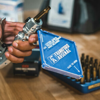 Frankford Arsenal Platinum Series Perfect Seat Hand Priming Tool ...